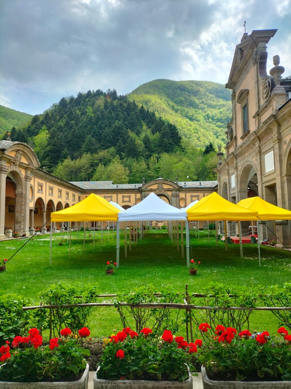 Mercato estivo | Comune di Castiglione dei Pepoli